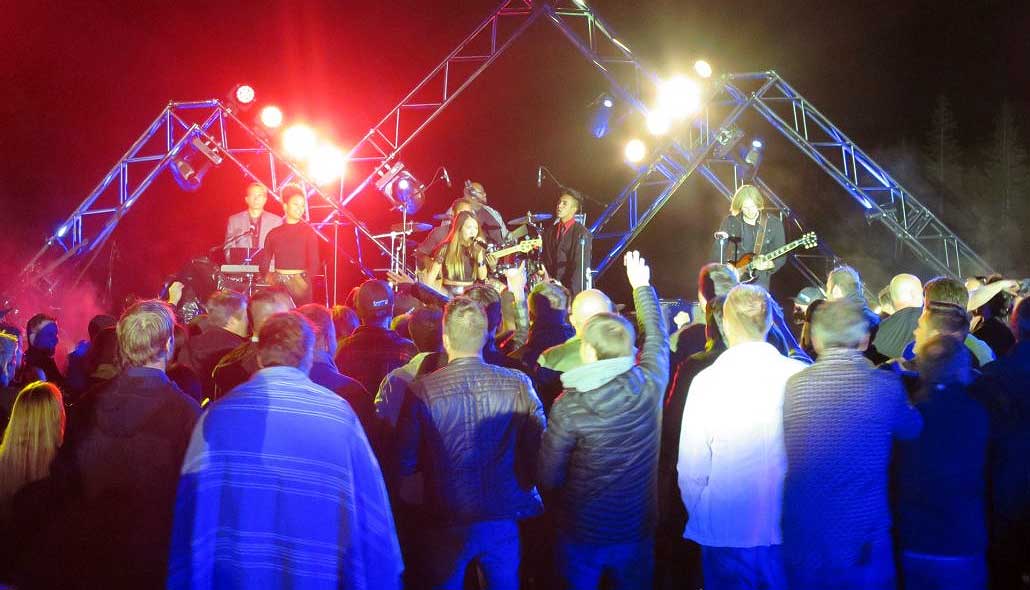 Shades of Blue Cover Band | Wedding Band | Party Band