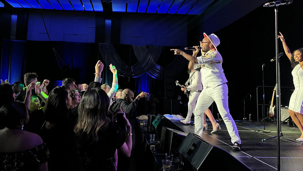 Forget Team Building! Chicago Corporate Event Bands Rock!